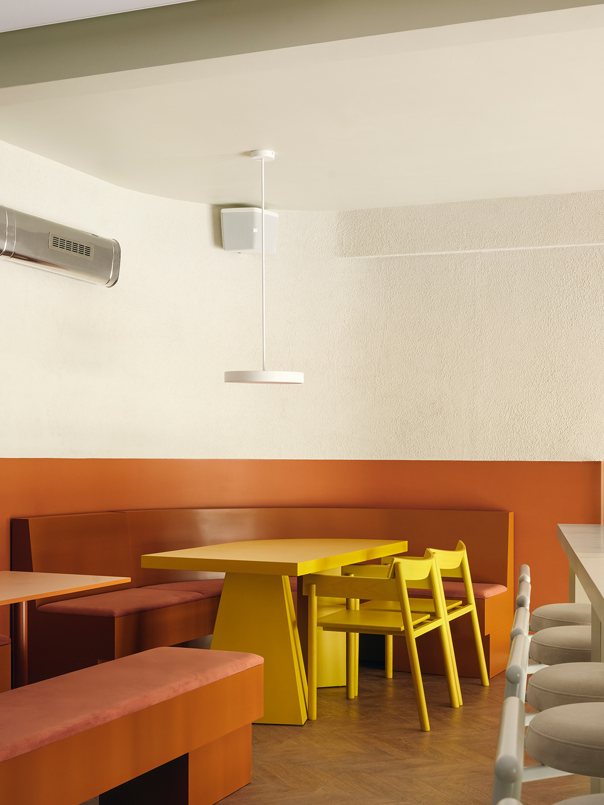 KIDZ - Substance | Bar & Billiard