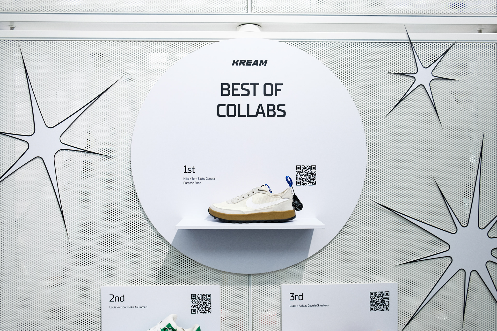 mnmd.studio | 엠앤엠디스튜디오 - KREAM NEW YEAR`S NEWS Pop-up VMD