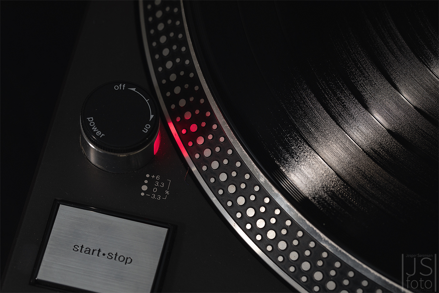 jsfoto v. Jesper Sørensen - Technics SL-1210 mk. II