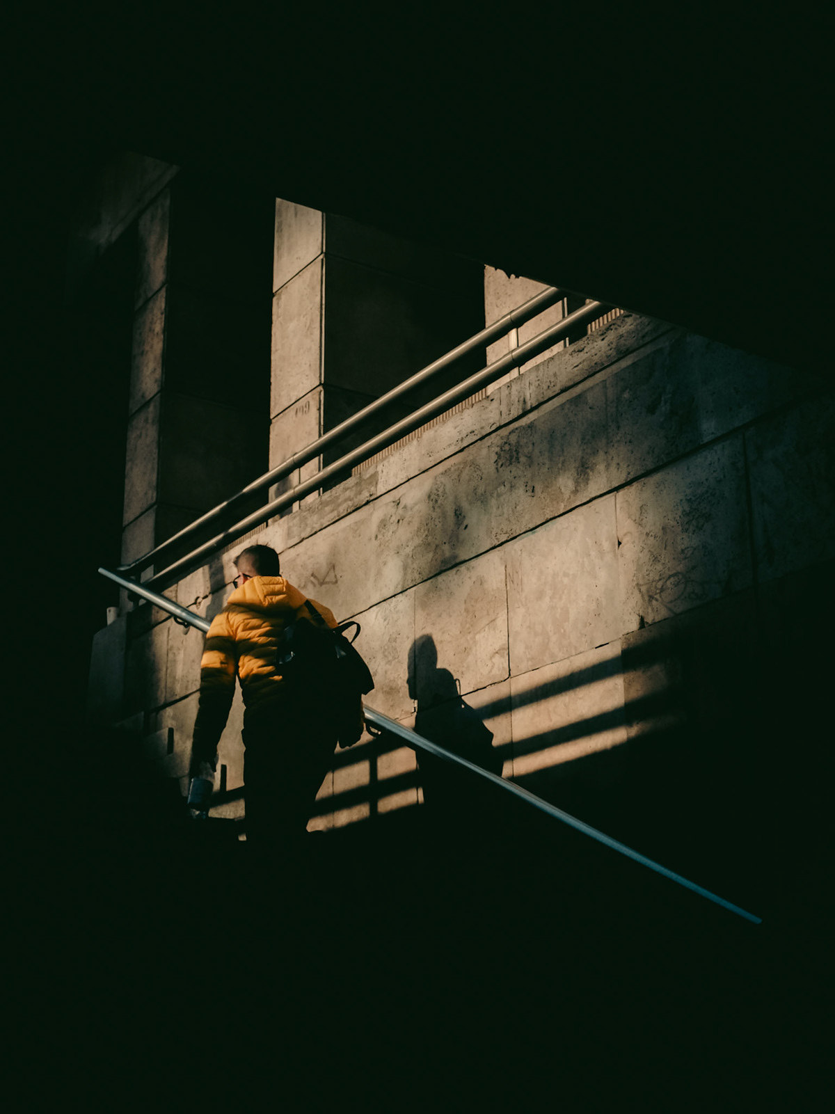 Tommi Viitala Street Photography - HUNTING SHADOWS