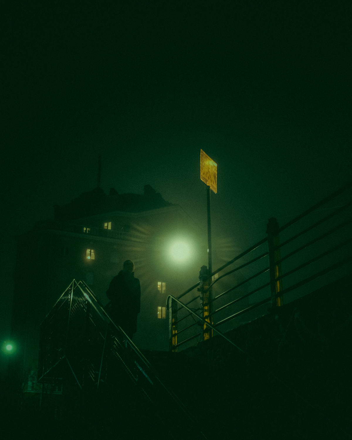 Tommi Viitala Street Photography - OBSCURE FUTURE