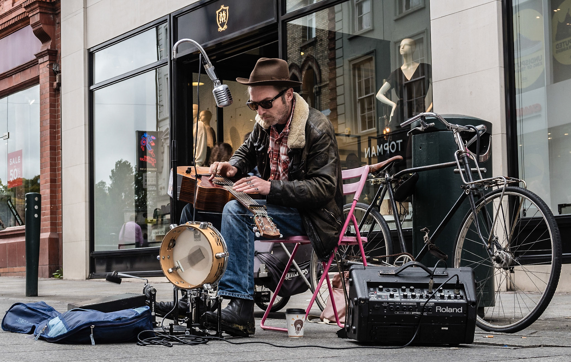 Roger Dutton - Street Photography