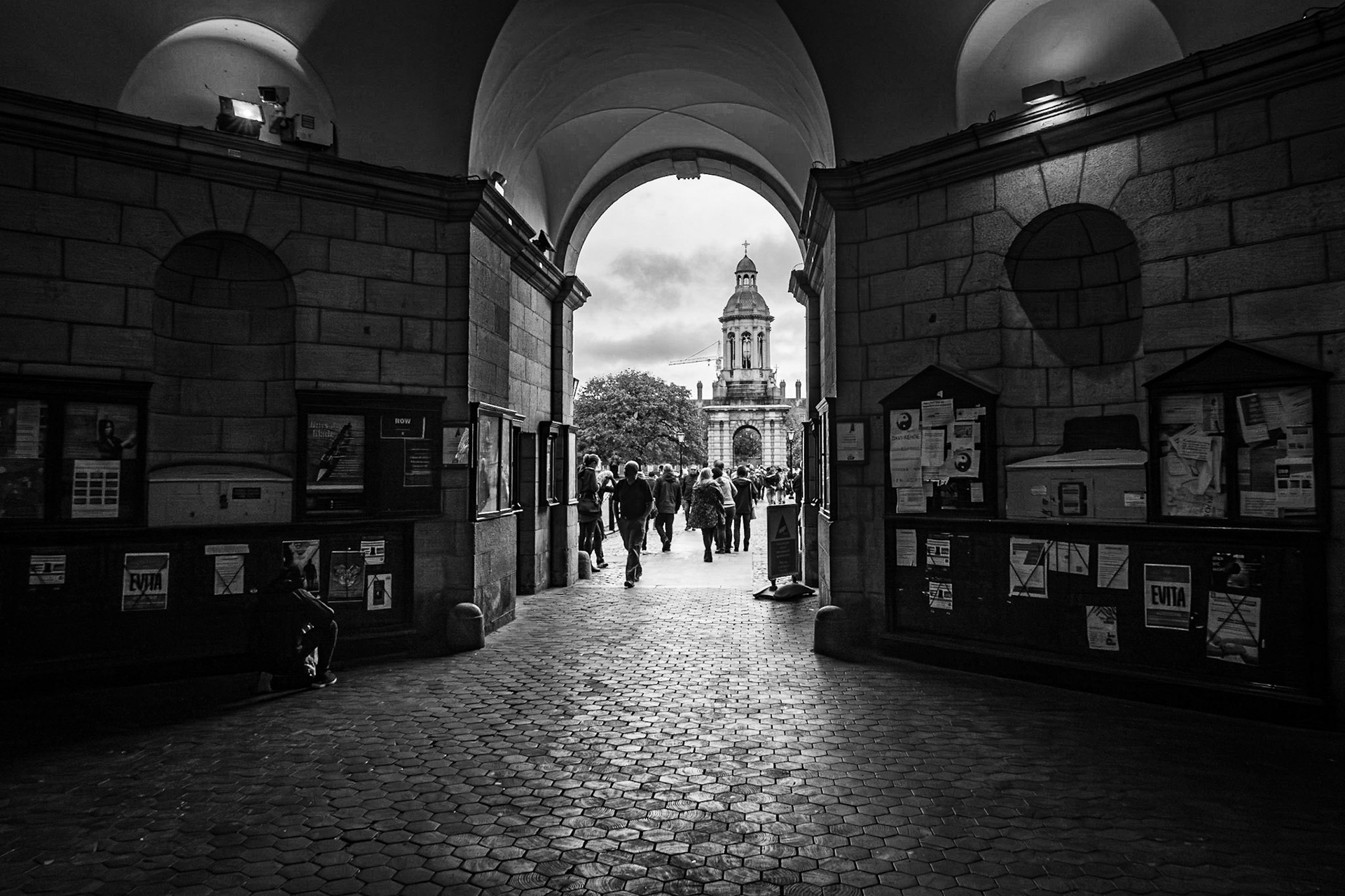 Roger Dutton - Street Photography