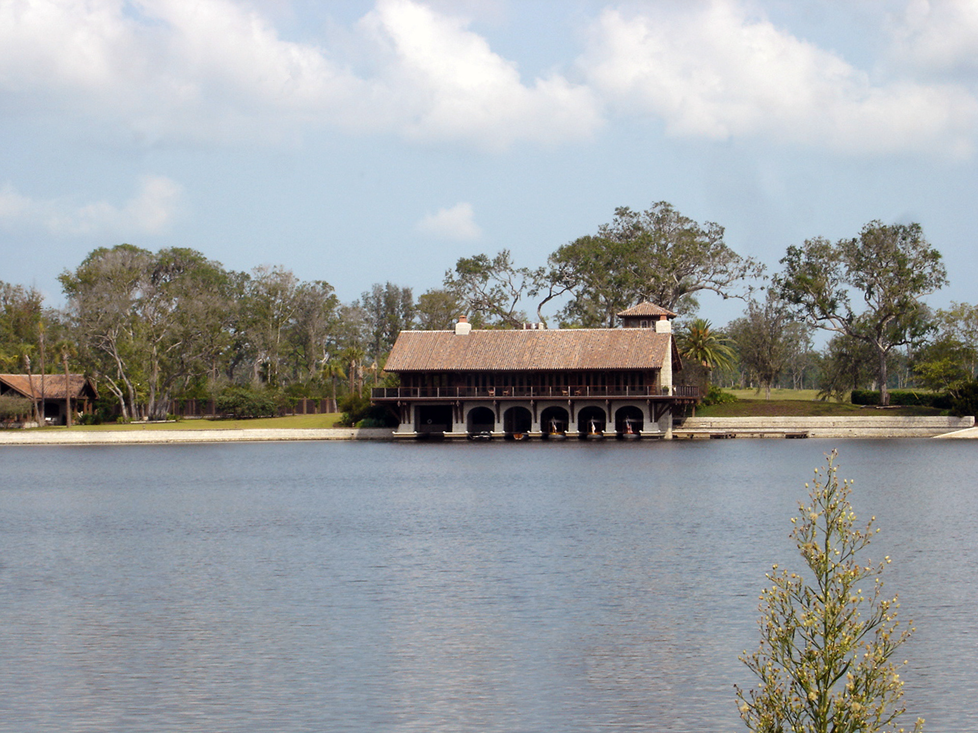Summerour Architects - Lakeside Boathouse