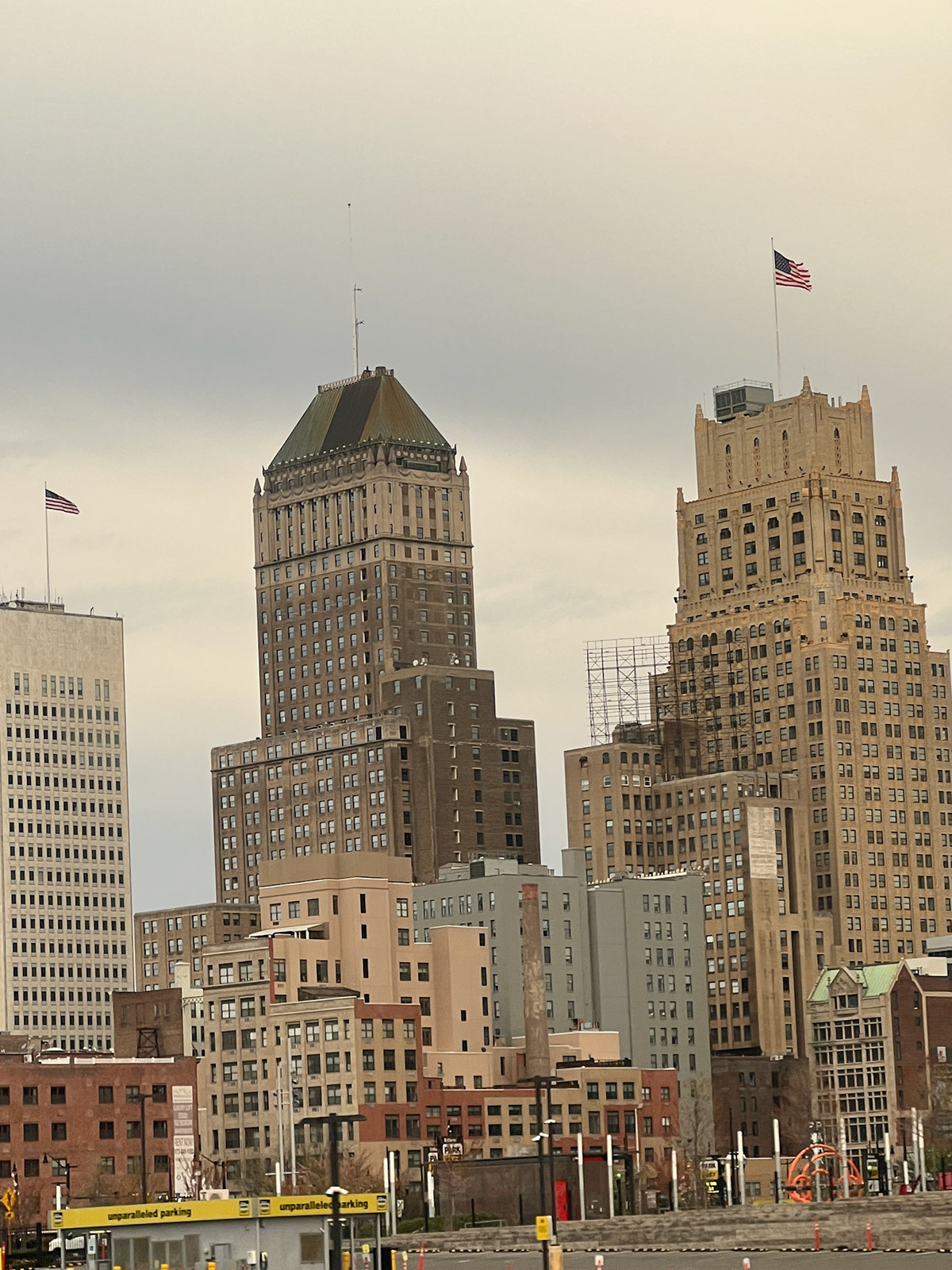 Deco Index - National Newark Building