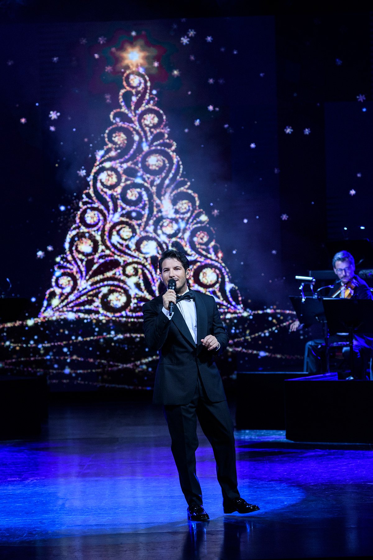 Oz Productions - GEORGE PERRIS