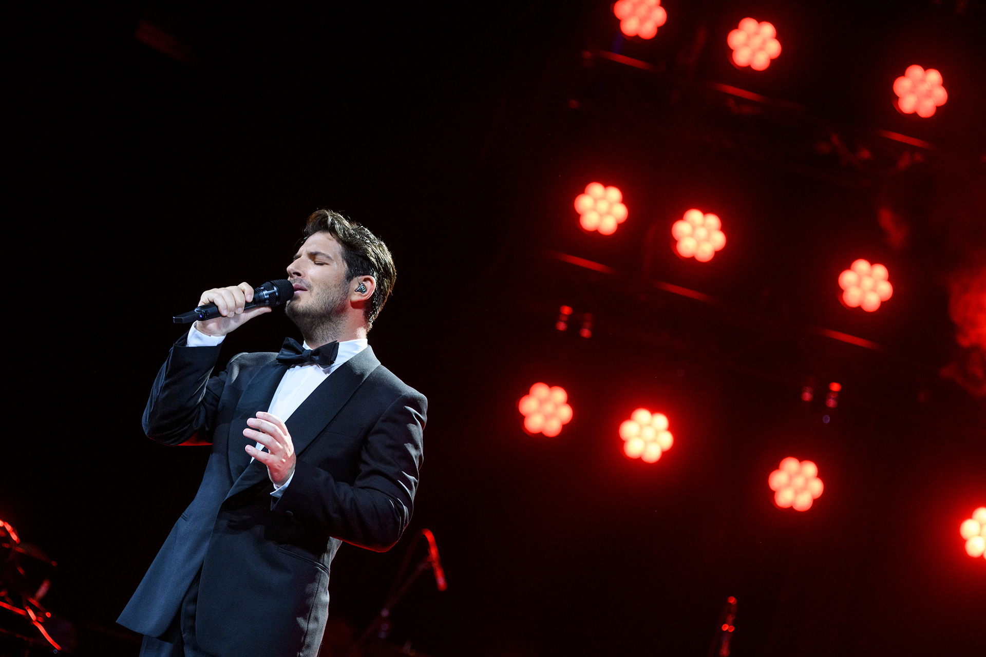 Oz Productions - GEORGE PERRIS