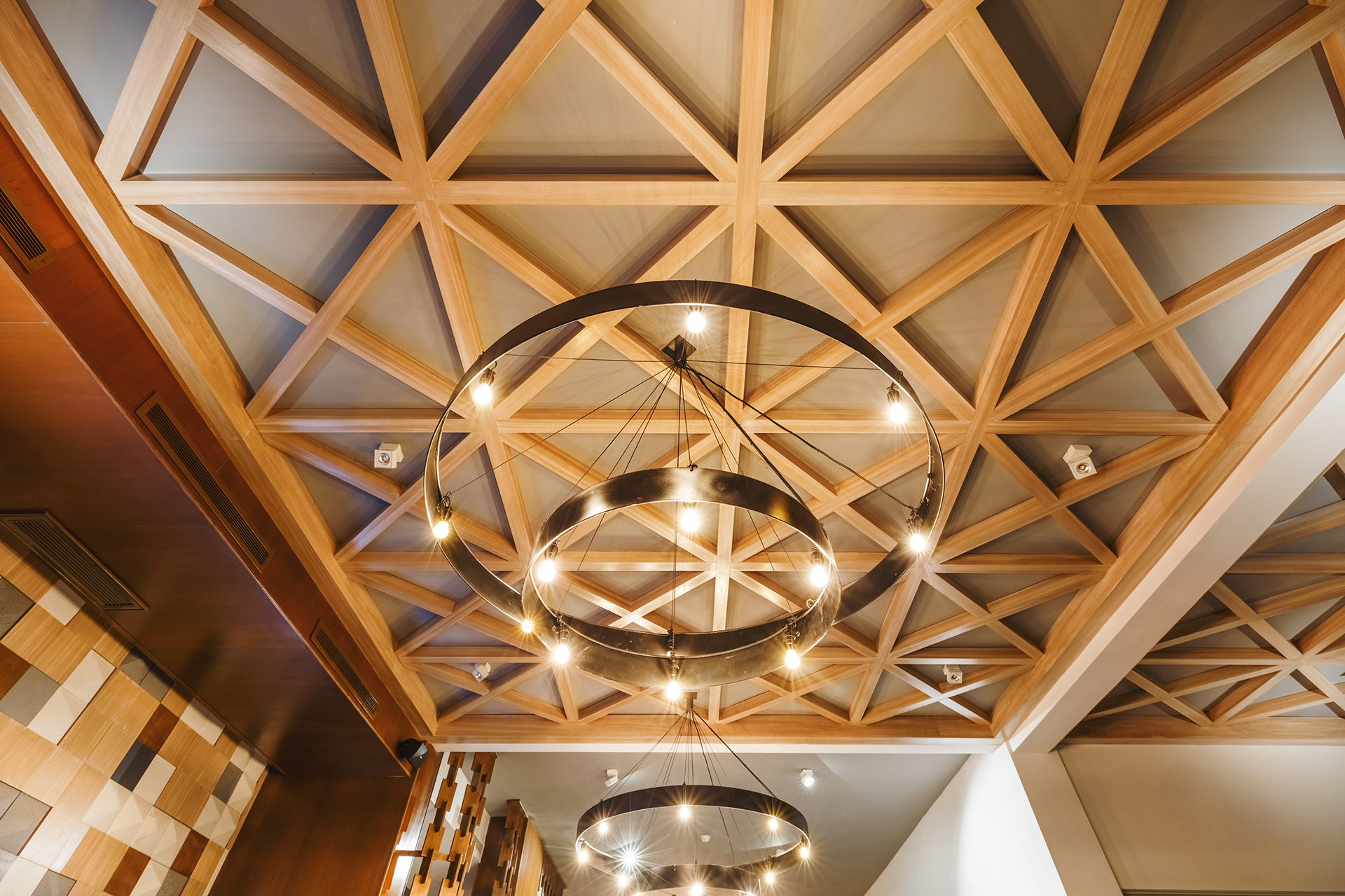 Tamen Arq - RESTAURANTE BAR M