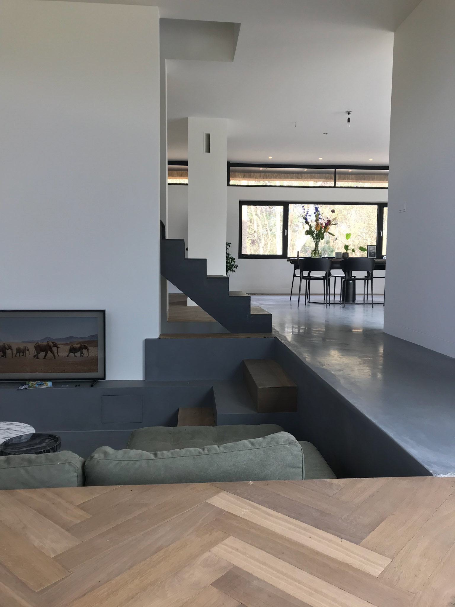 THOMSTUDIO - interior design - production design