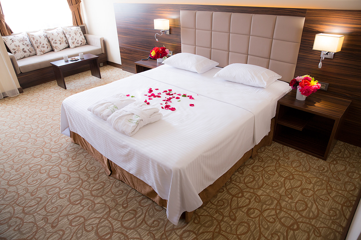 Daryal Ayter - Hotels