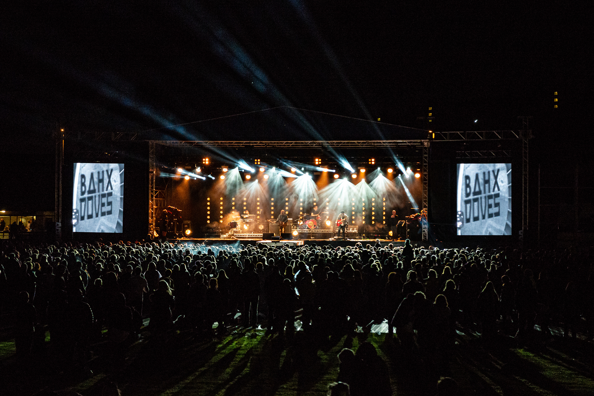 Gary Stafford Music photographer - Bingley Weekender