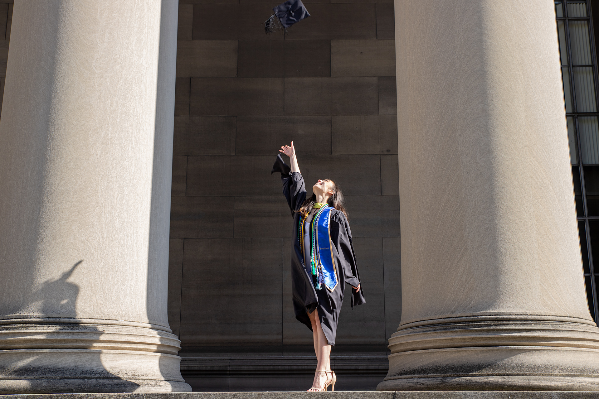 Allen Howard Photography Portfolio - Victoria Pitt Graduation
