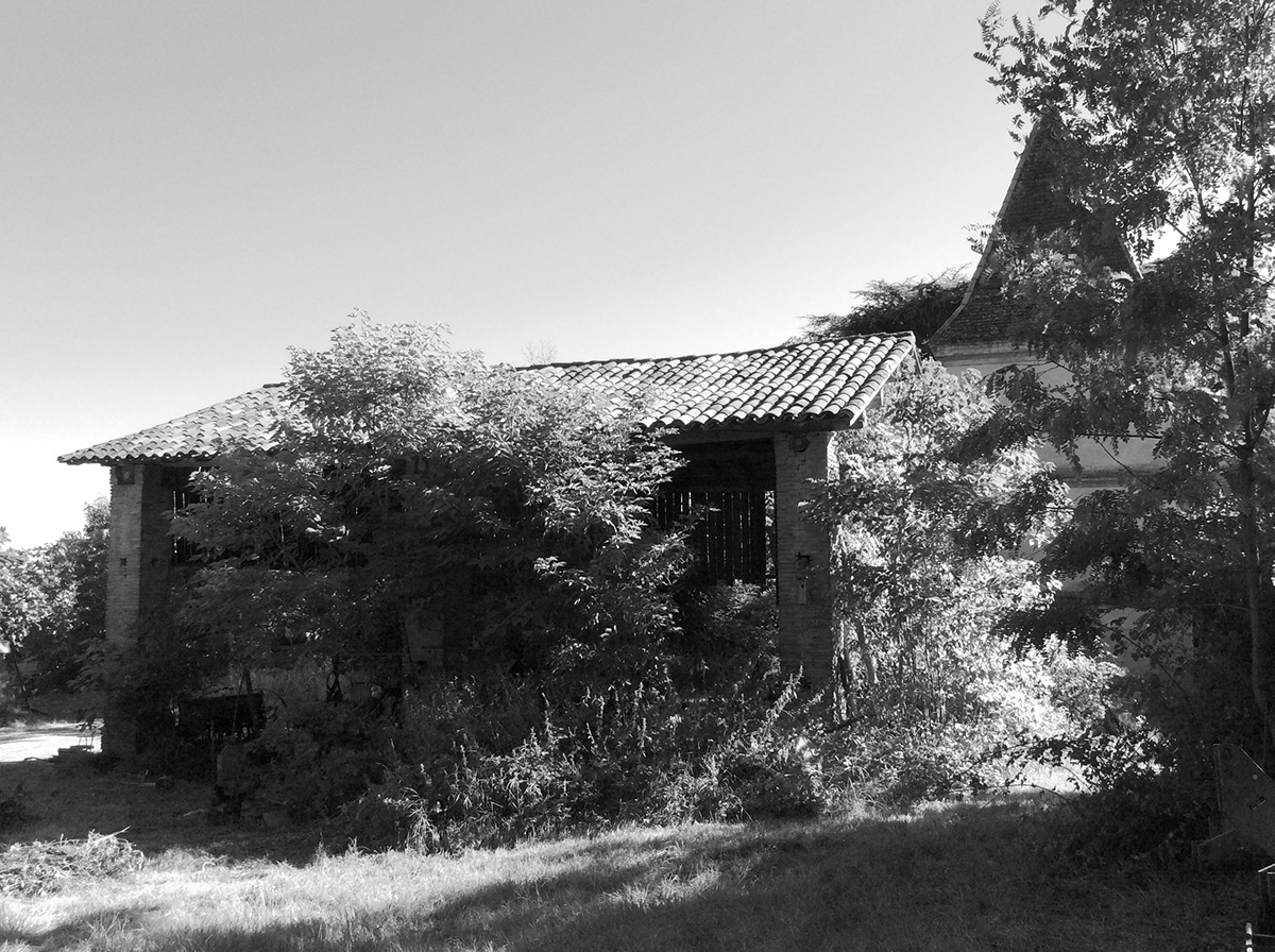 Macaw Studio - L'Ostalas yoga shed & pigeonnier