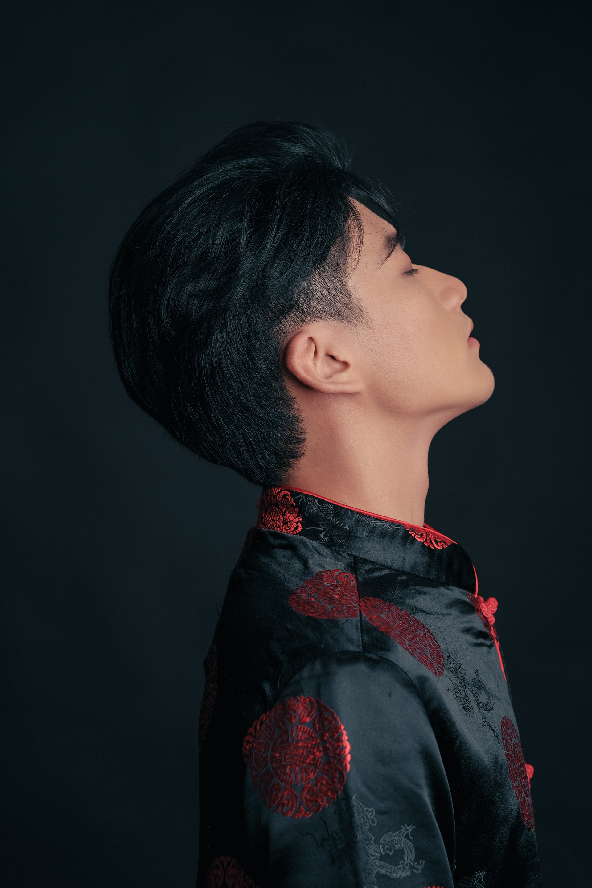 David Ryo - Men with flower (Chinese Theme)