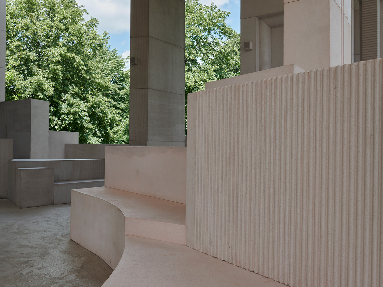 Jo Underhill / Architectural Photographer