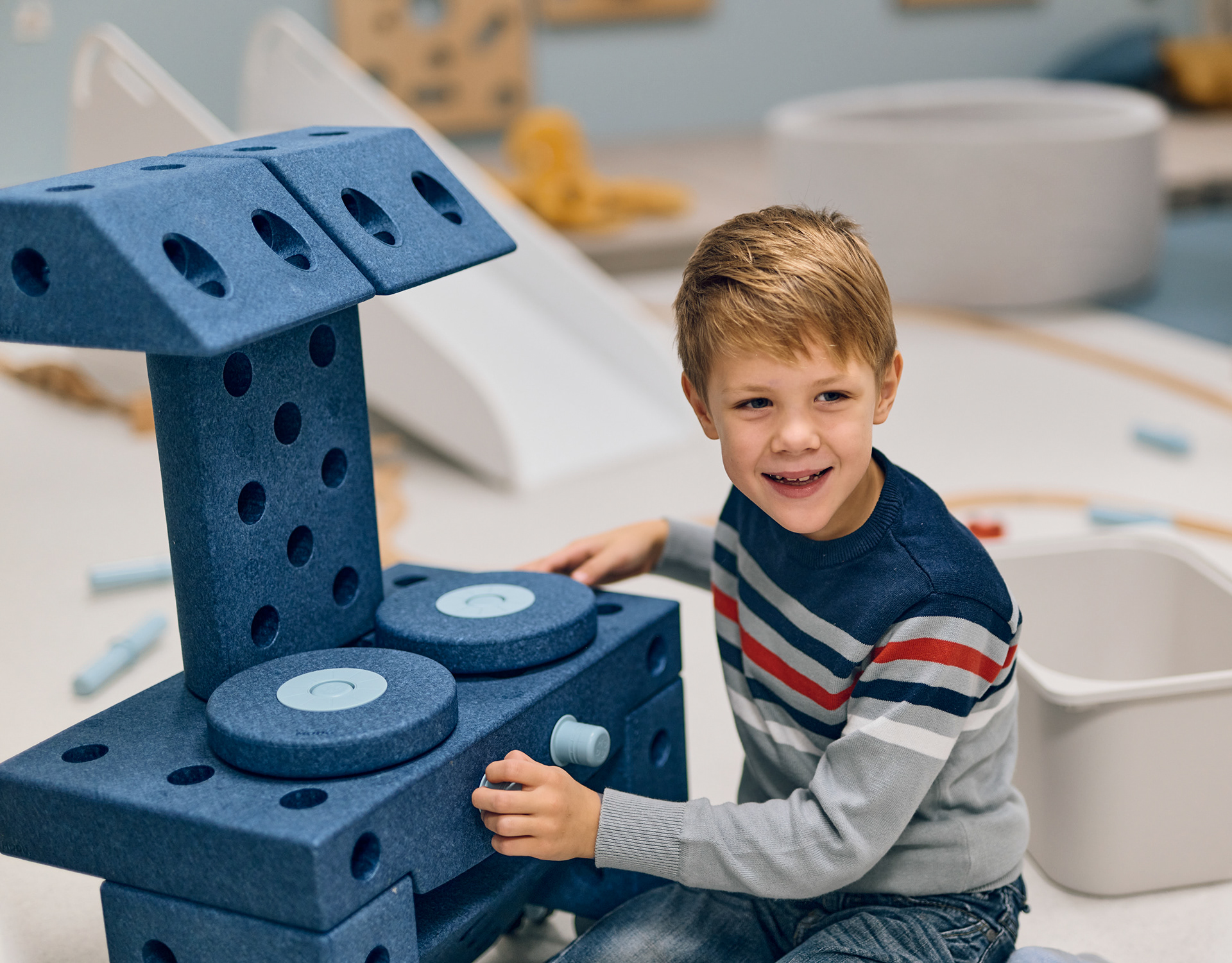 SINJI KIT - GALERIJA