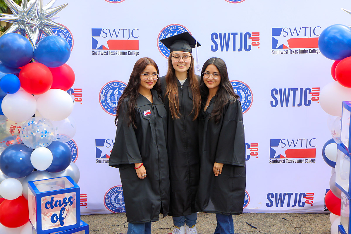 SWTJC Photo Gallery - Graduation Celebration - Uvalde