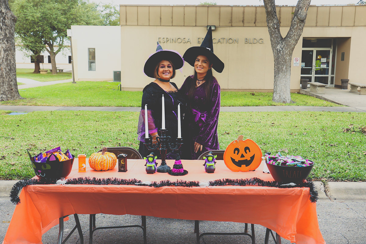 SWTJC Photo Gallery - 2022 SWTJC Trick or Treat