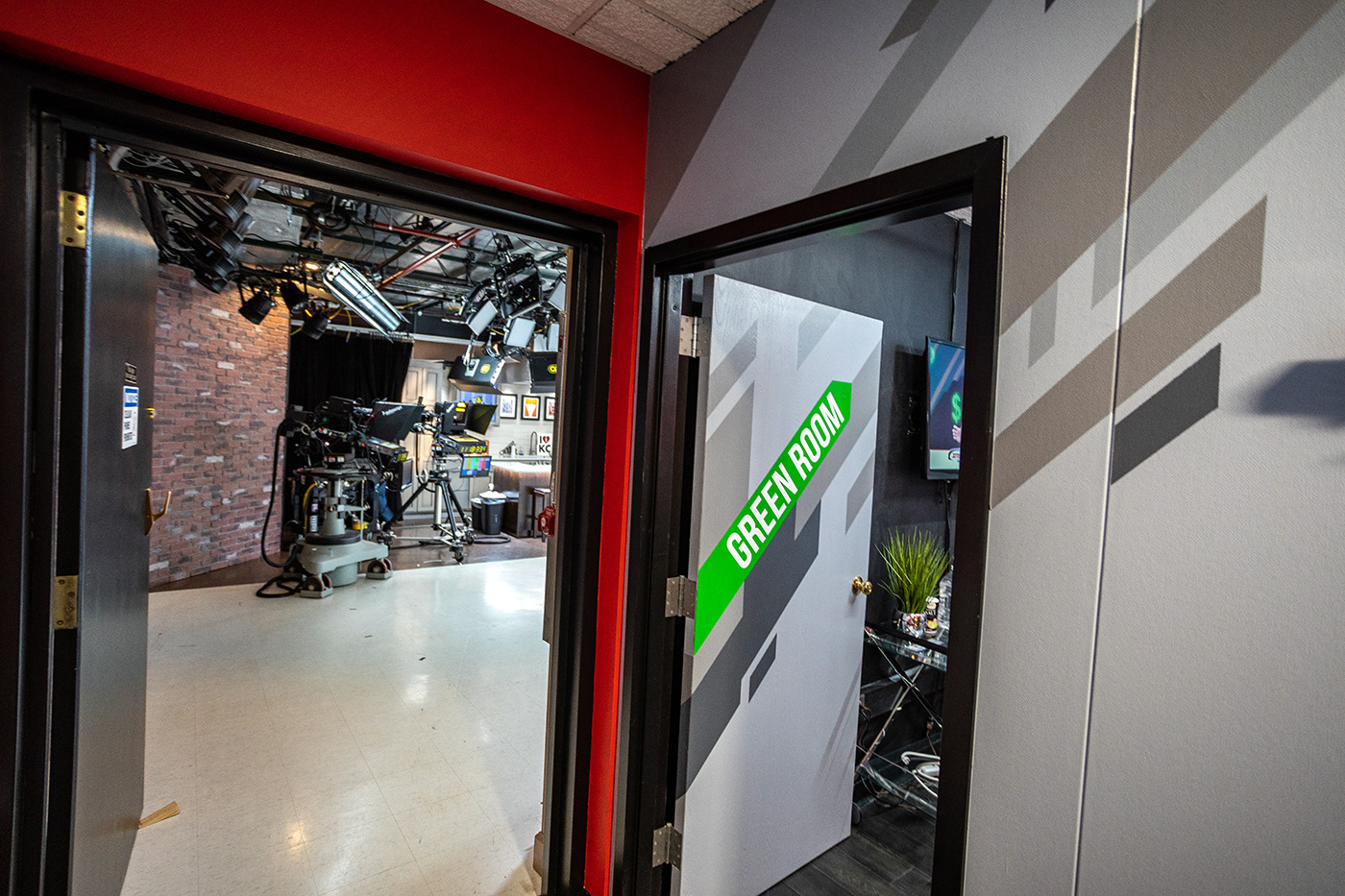 Sike Style Industries - FOX 4 murals