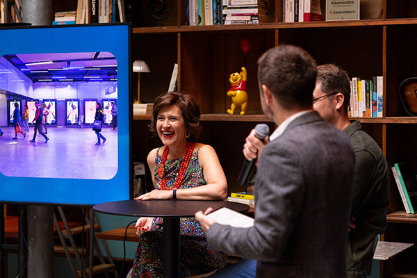 Sophie Schiano di lombo - Hawk