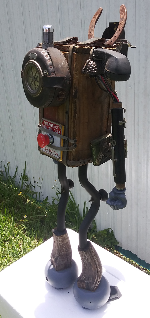 luis acevedo - Sculptures by Jorge Roldan