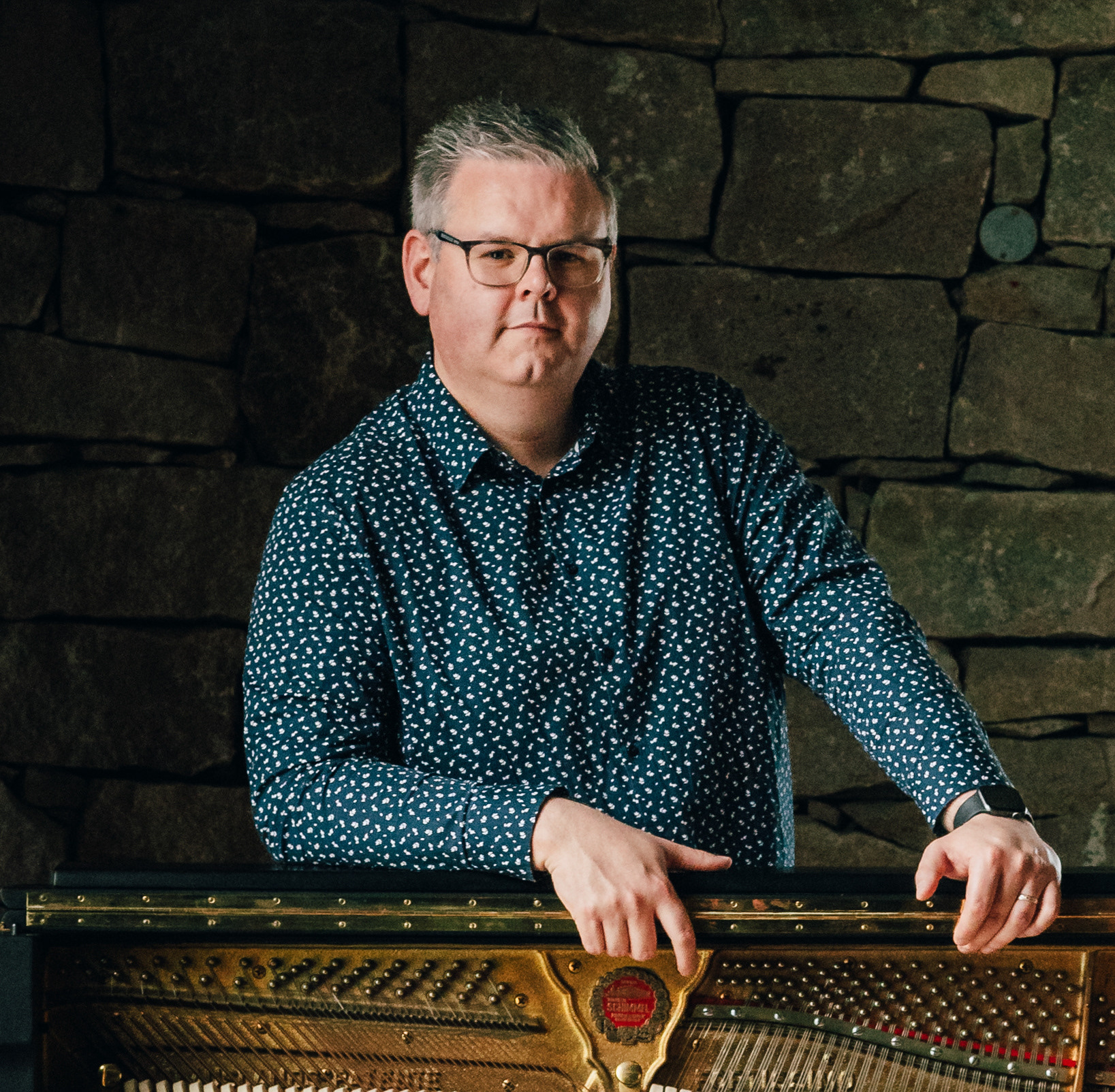 Ryan Molloy | composer :: performer :: educator - bio
