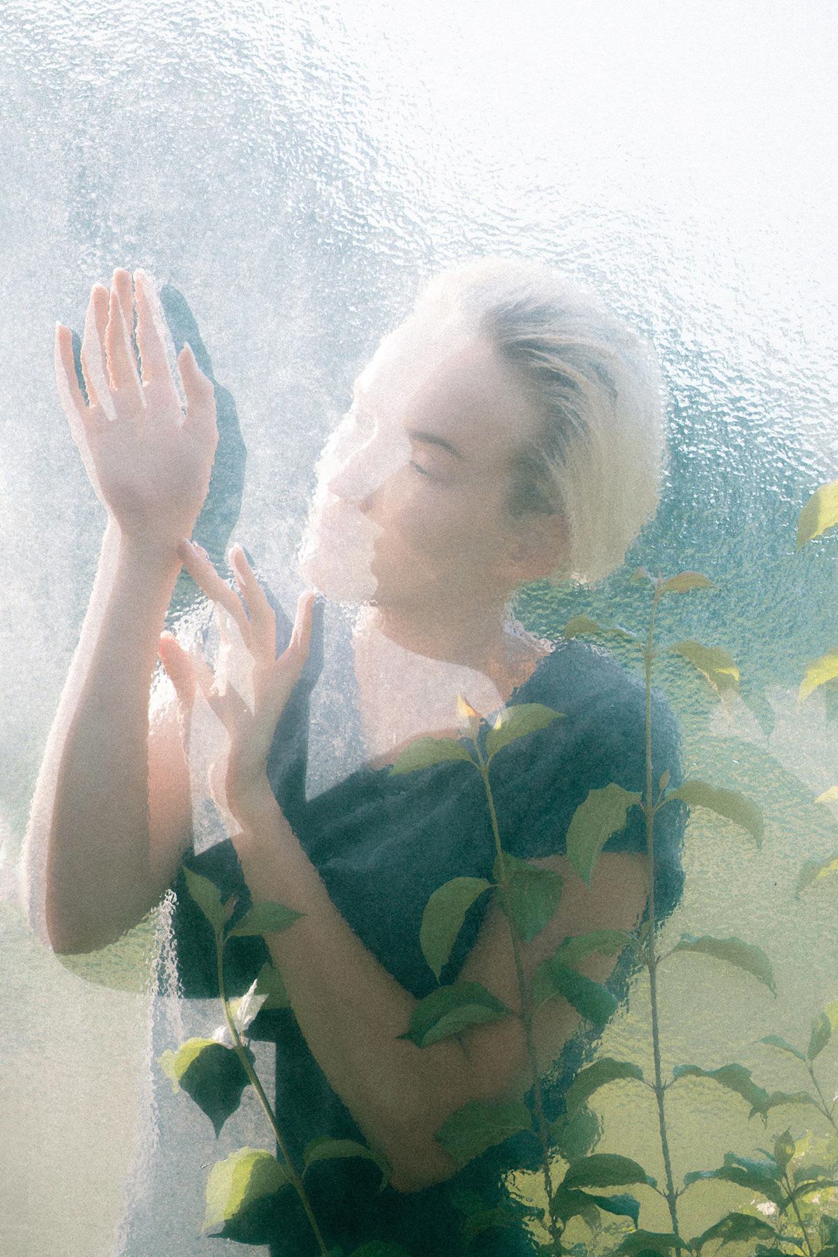 Laura Zalenga - V A L E N T I N A