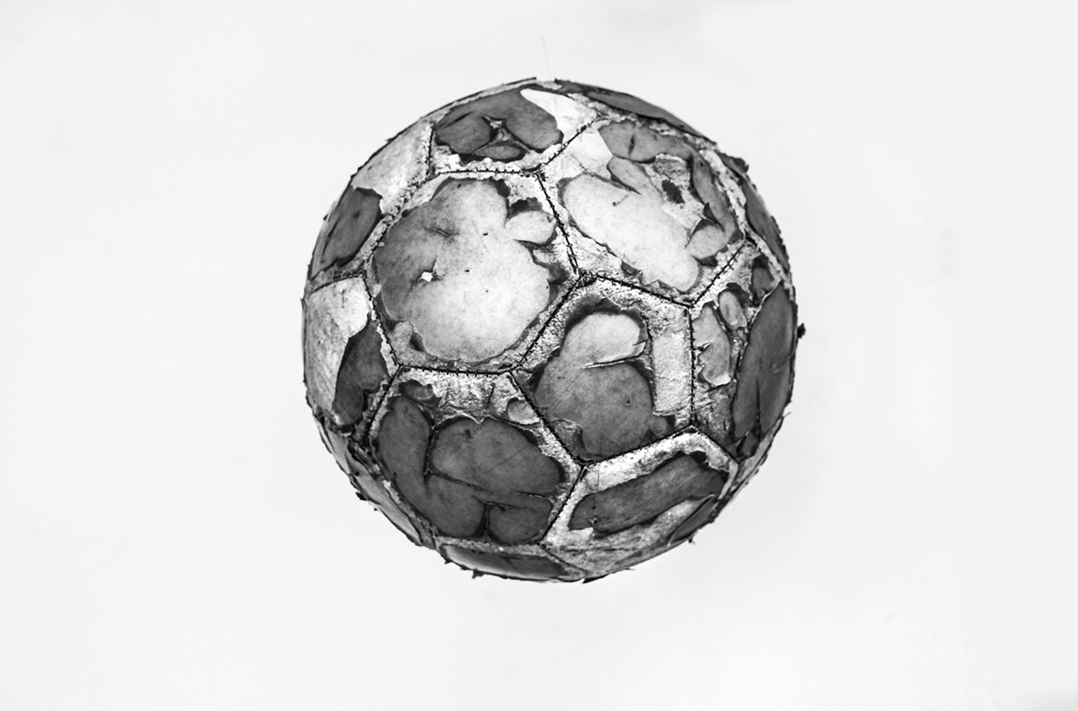 Bernardo Ramonfaur / Portfolio - PIEDRA RODANTE / Photography