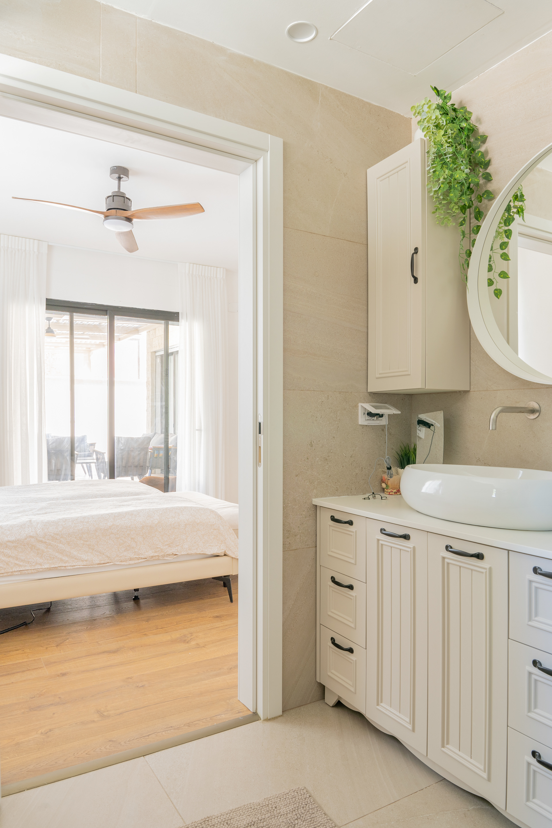 Ben Azulai Haver - home