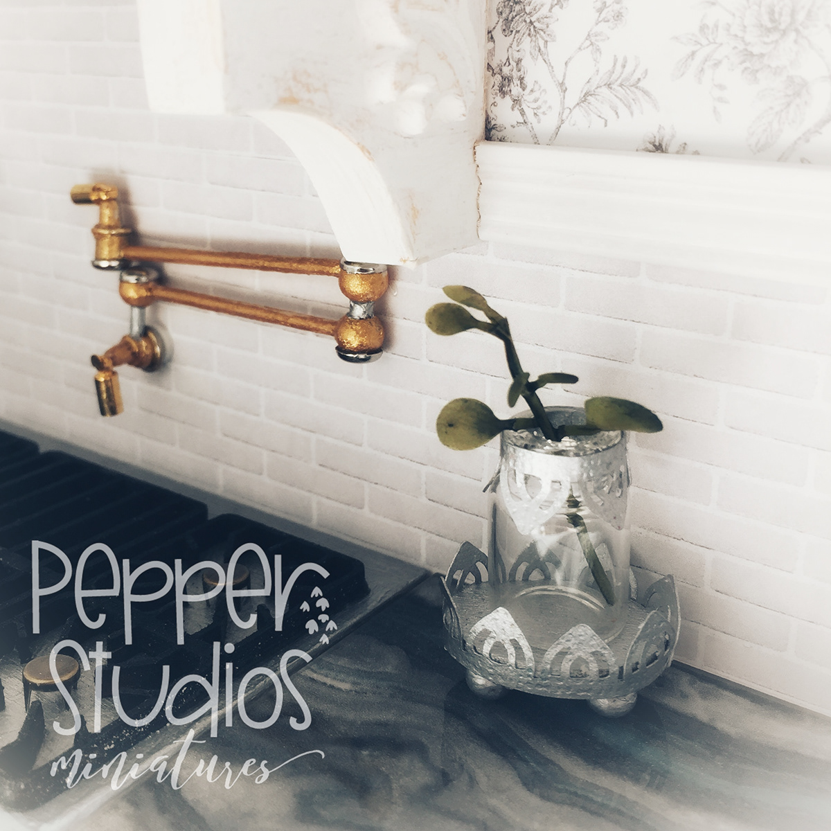 Pepper Studios Miniatures - Kitchen/Dining