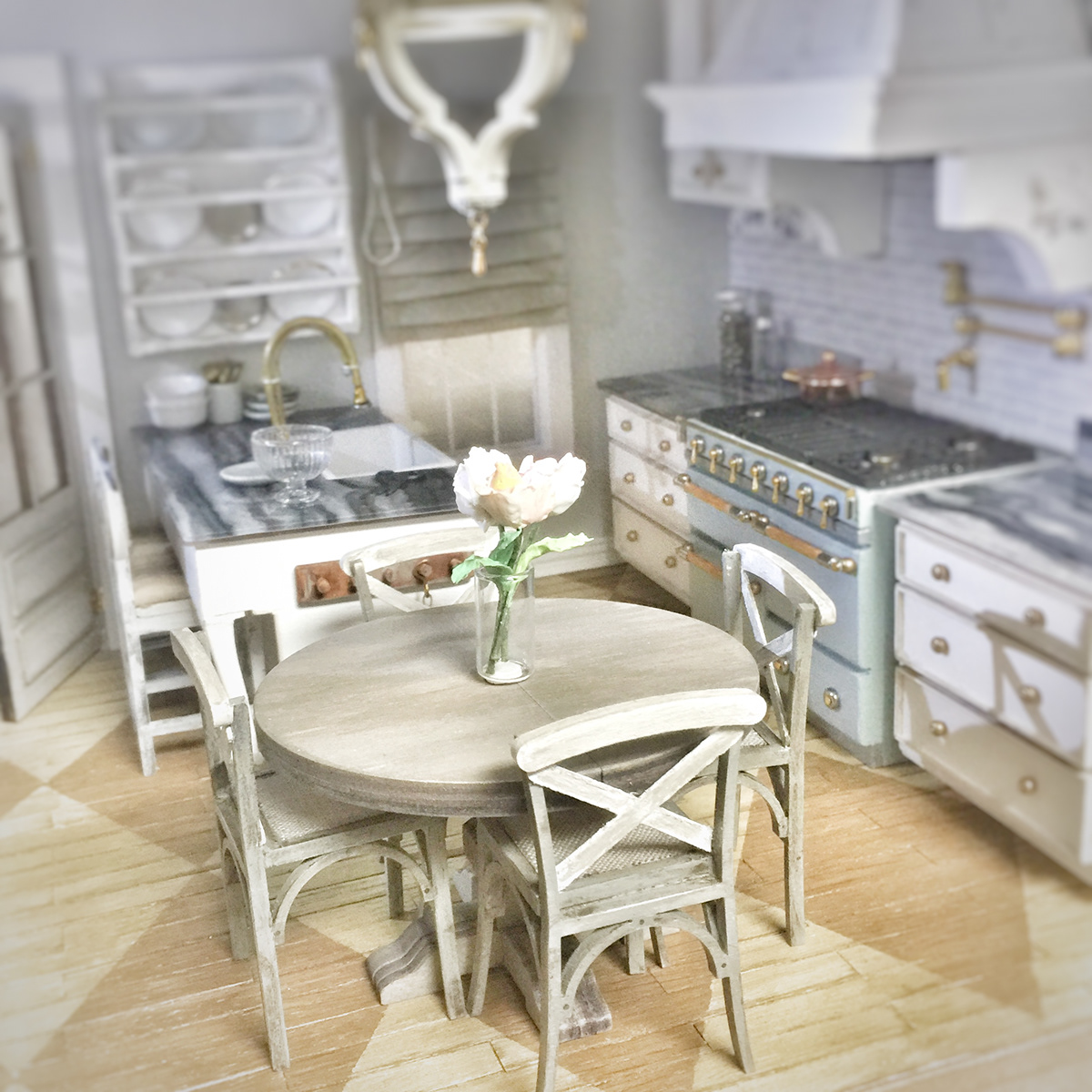 Pepper Studios Miniatures - Kitchen/Dining
