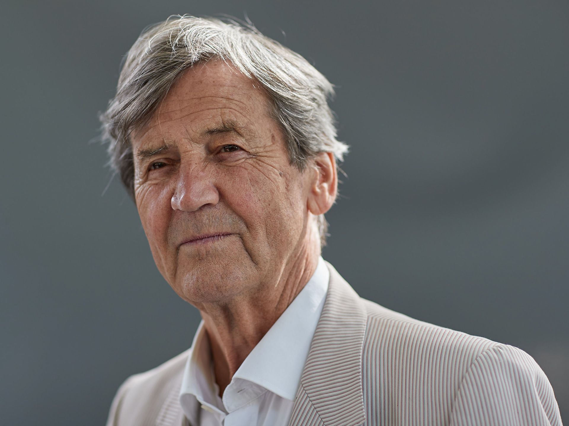 ANDREW EATON - Portraits