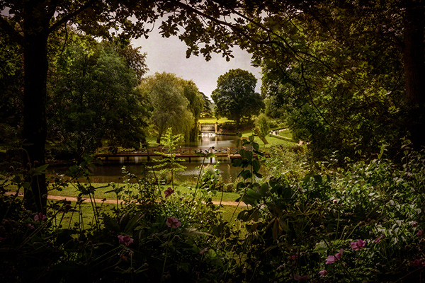 Javier Molina - Eight views of Leeds Castle, Kent