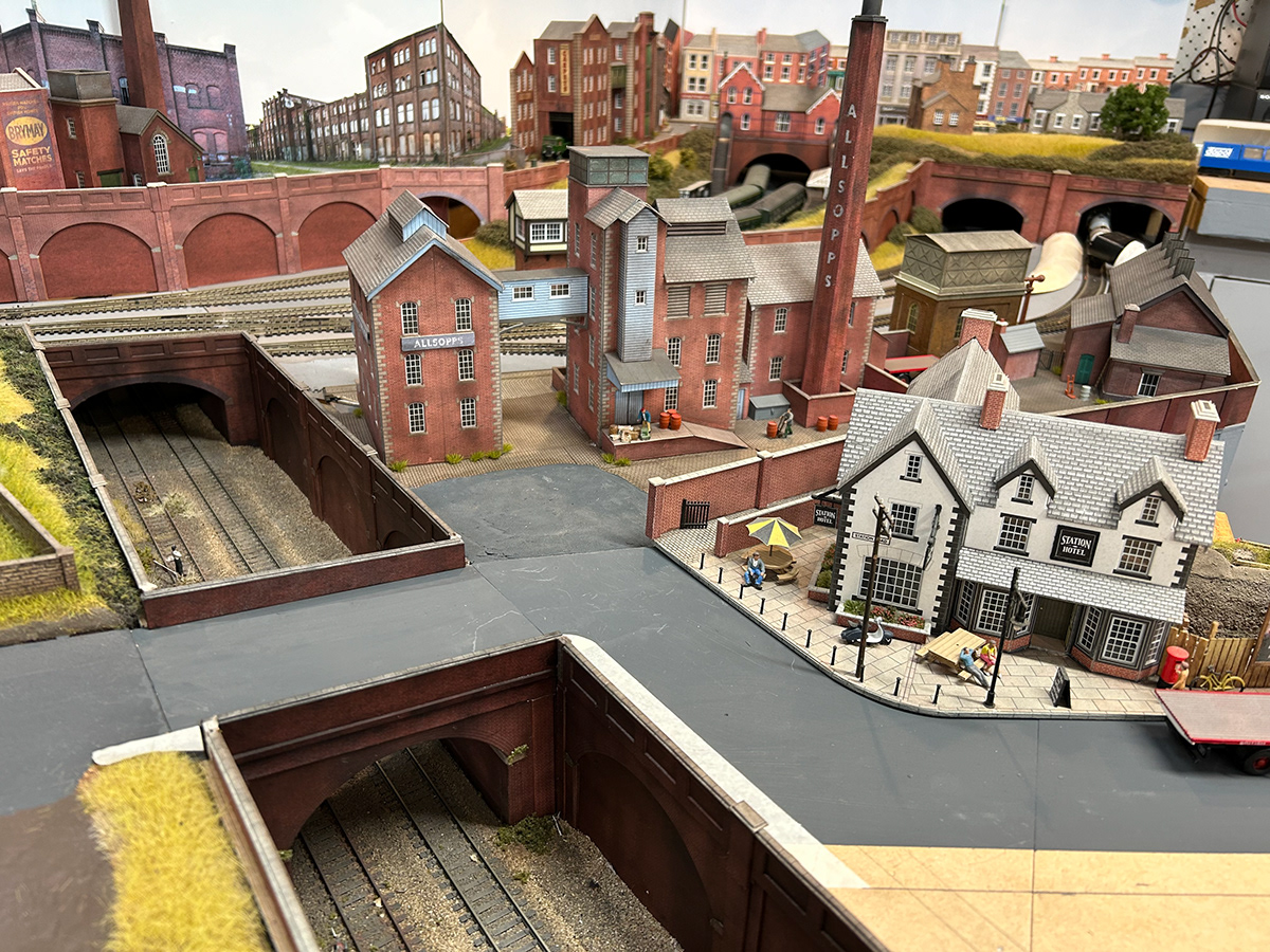 Station Road Model Railway - Layout Information