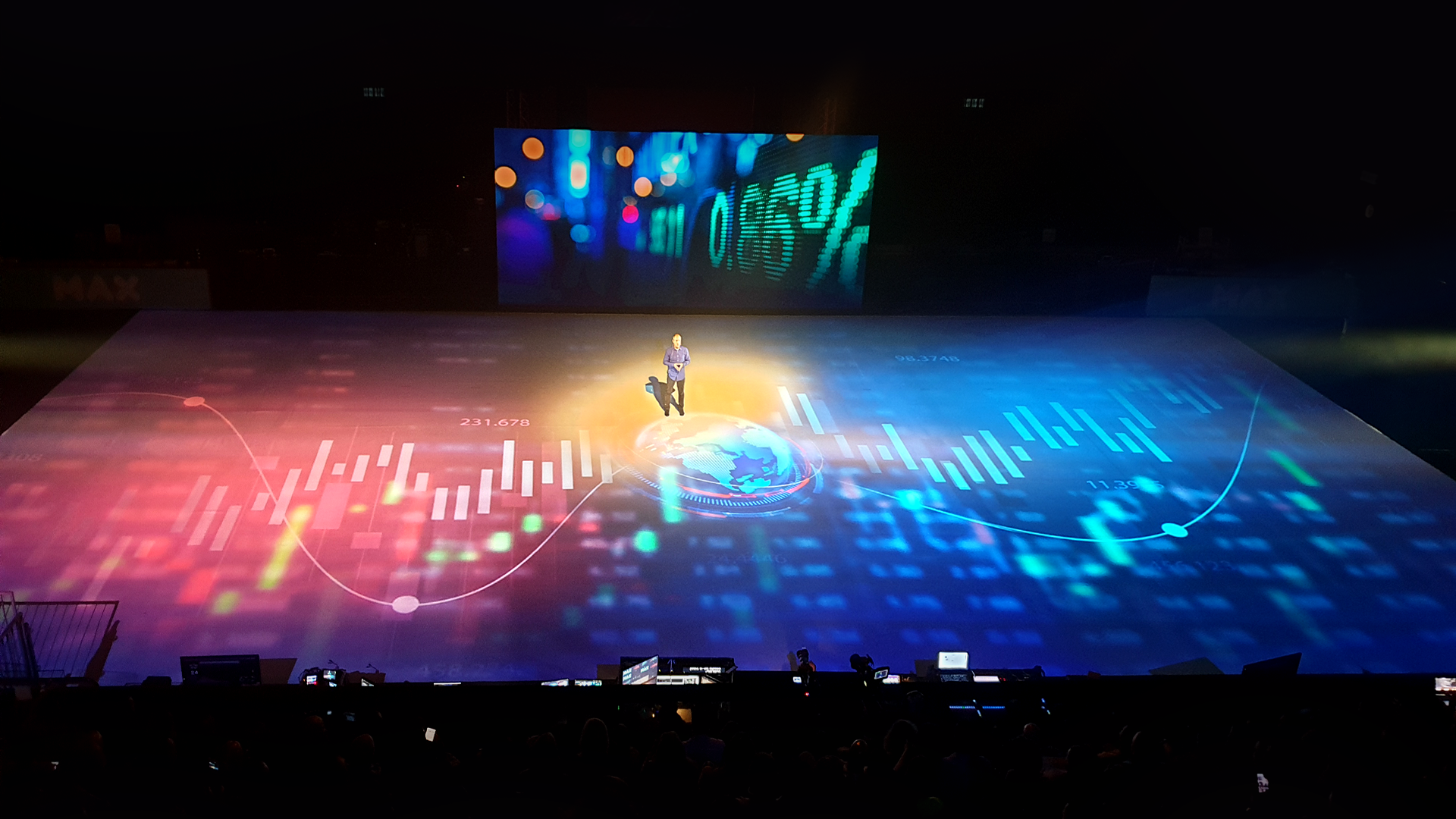 Dusa Design Studio - Leumi Card MAX 2019