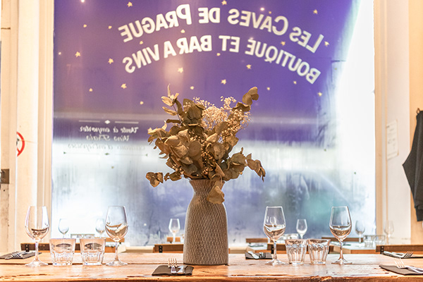 Eleanor Jenkins Studio Photographer based in Paris - RESTAURATION