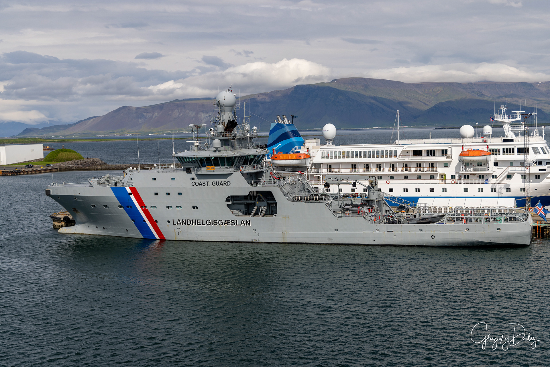 Capt Gregory Daley - Iceland 02 Board C/S Seabourn Venture