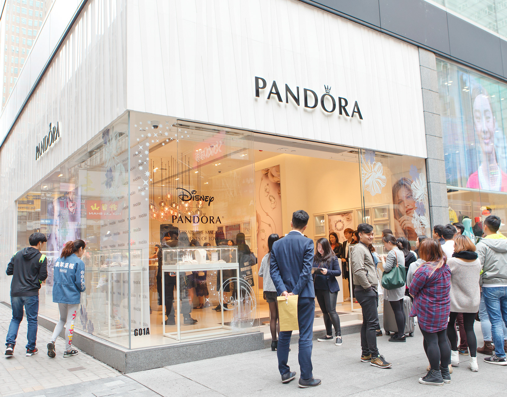 Photography by Vincent Chen - Pandora - Kay Tse Special Charm Set Preview