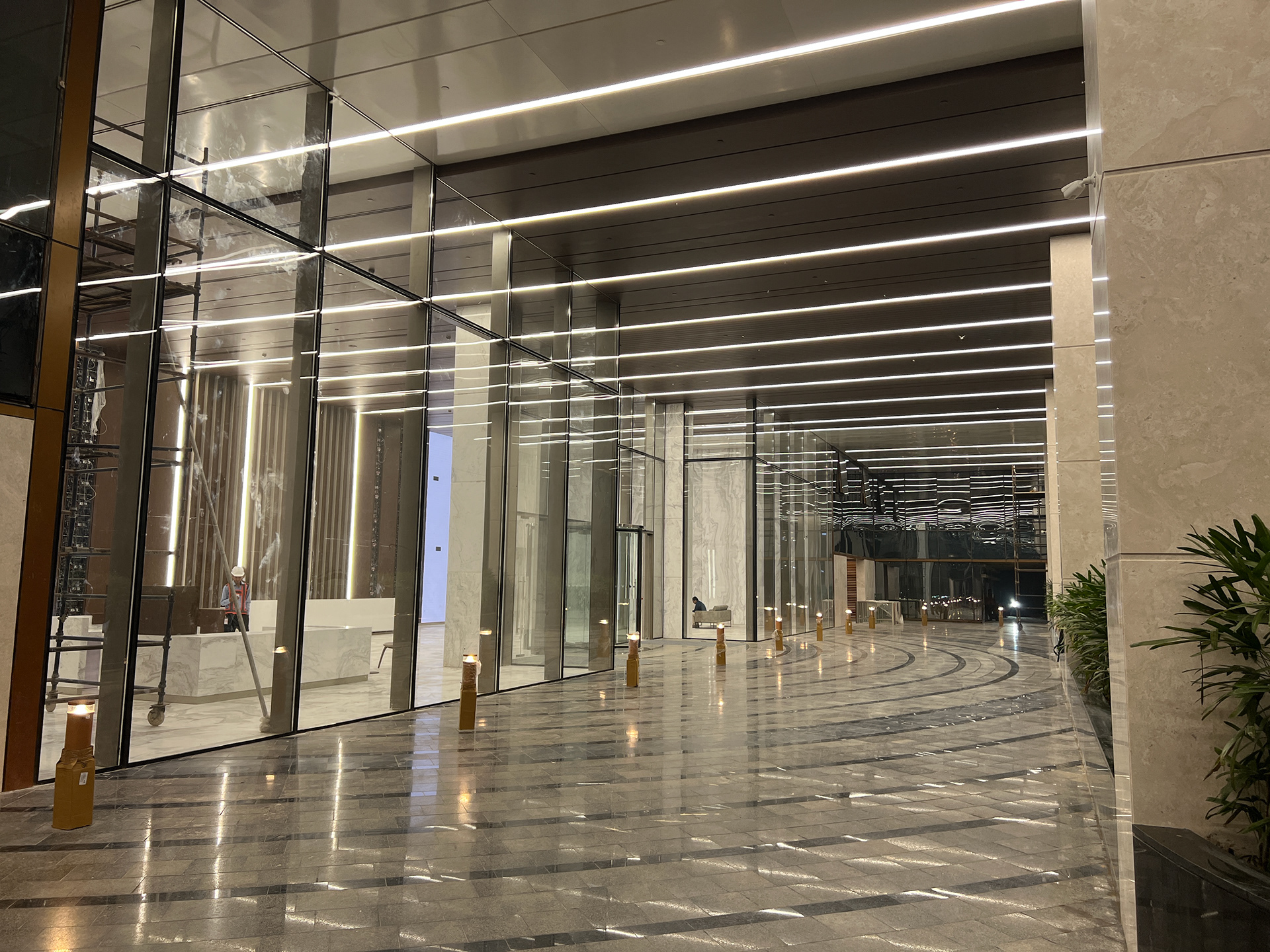 Studio Lucid Design Group (USA) - DLF