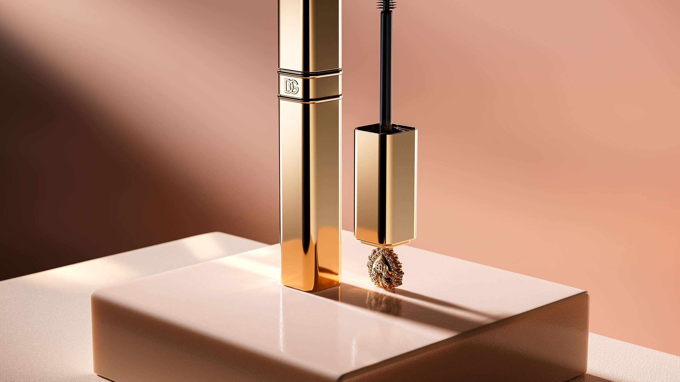 Anthony Braga | Film Director & 3D Artist | Beauty, Fashion & Luxury CGI