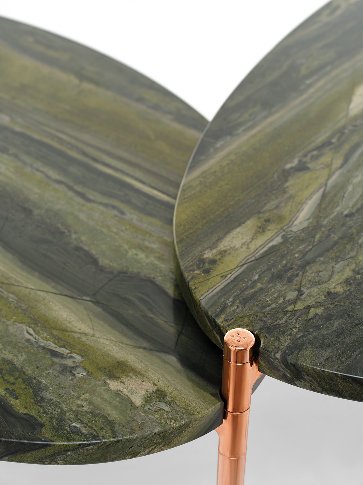 EPÒNIMO - BIG SUR LOW TABLE