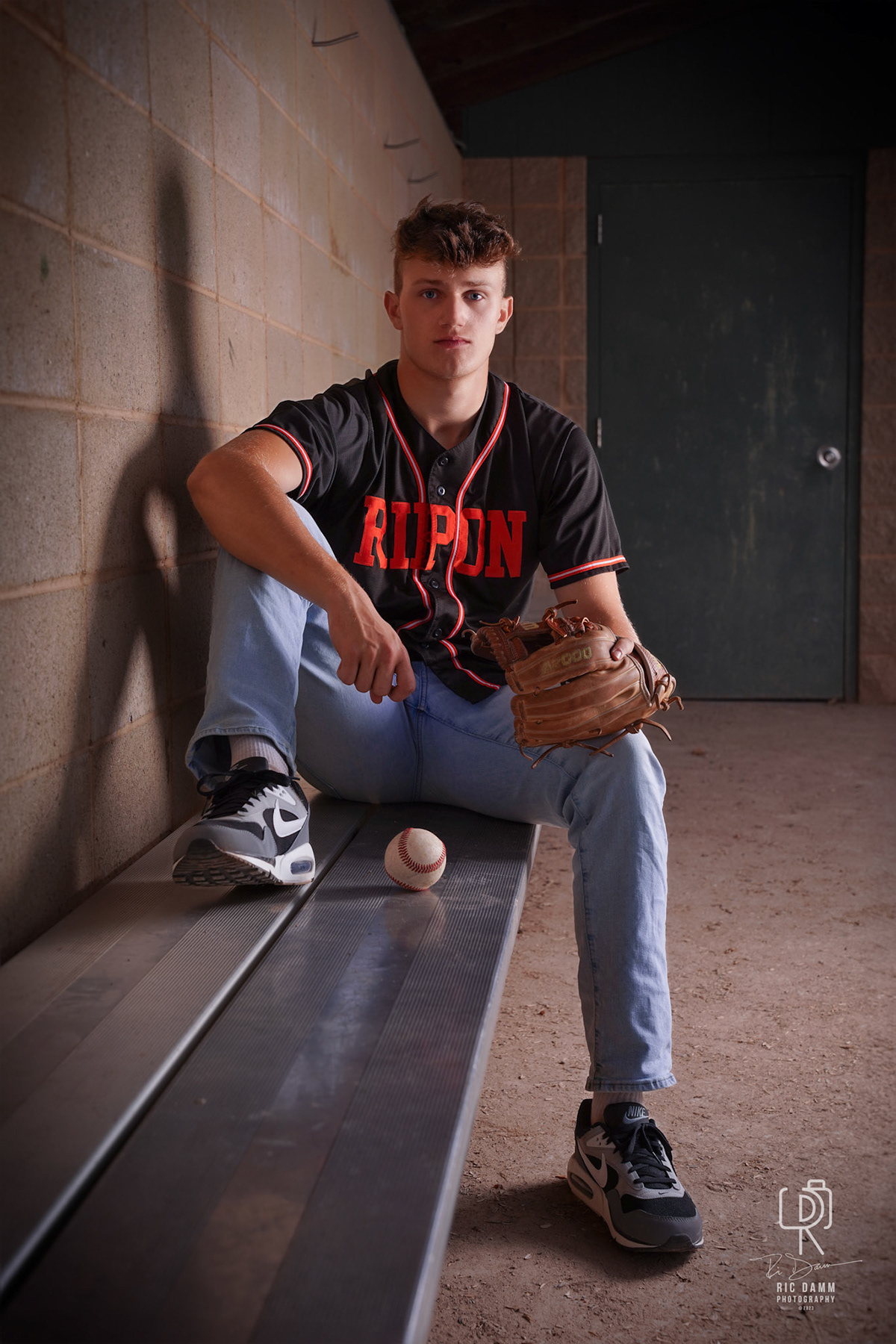 Ric Damm Photography - Jacob: Class of 2024