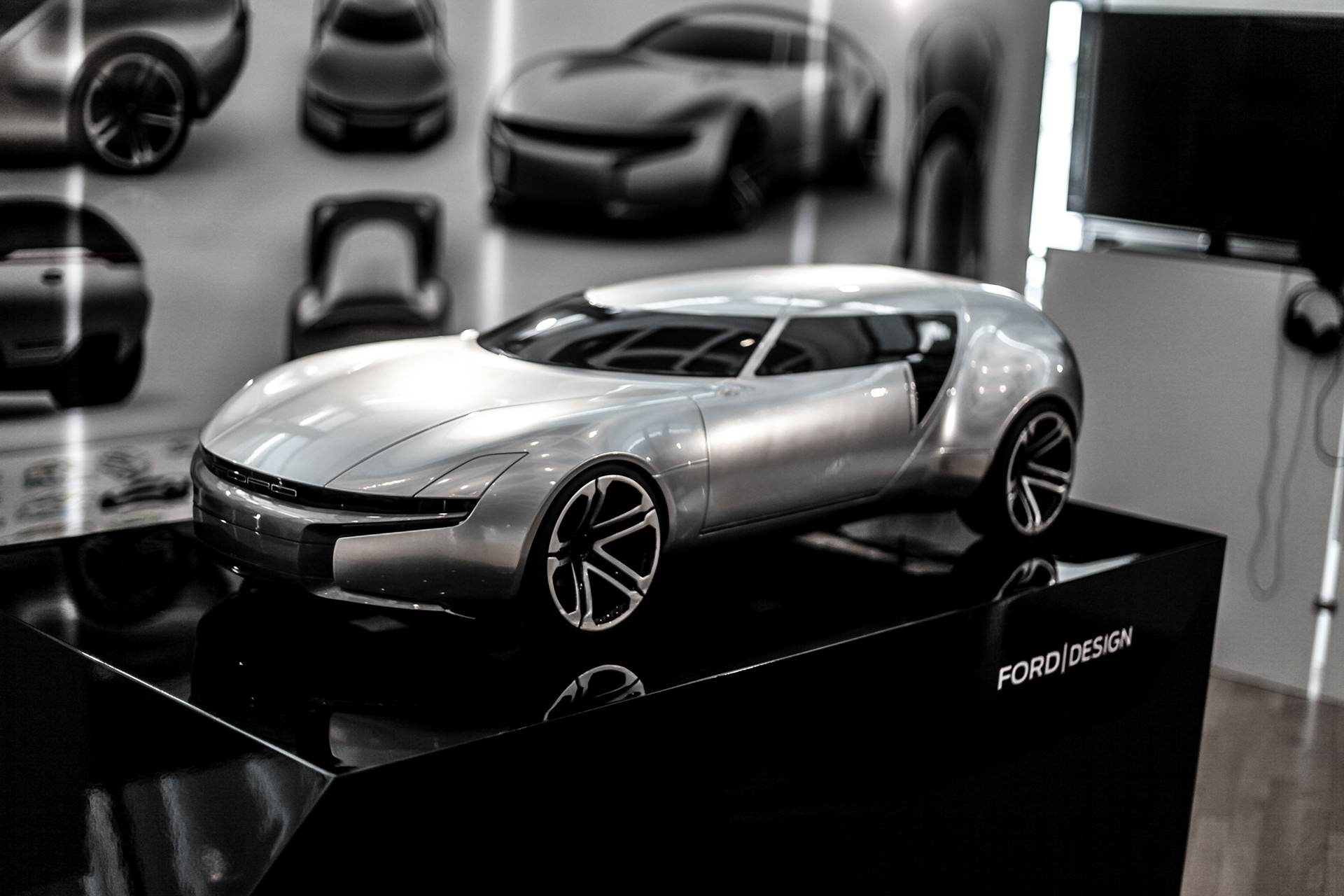 Samir Sadikhov - Designer - FORD CASPI