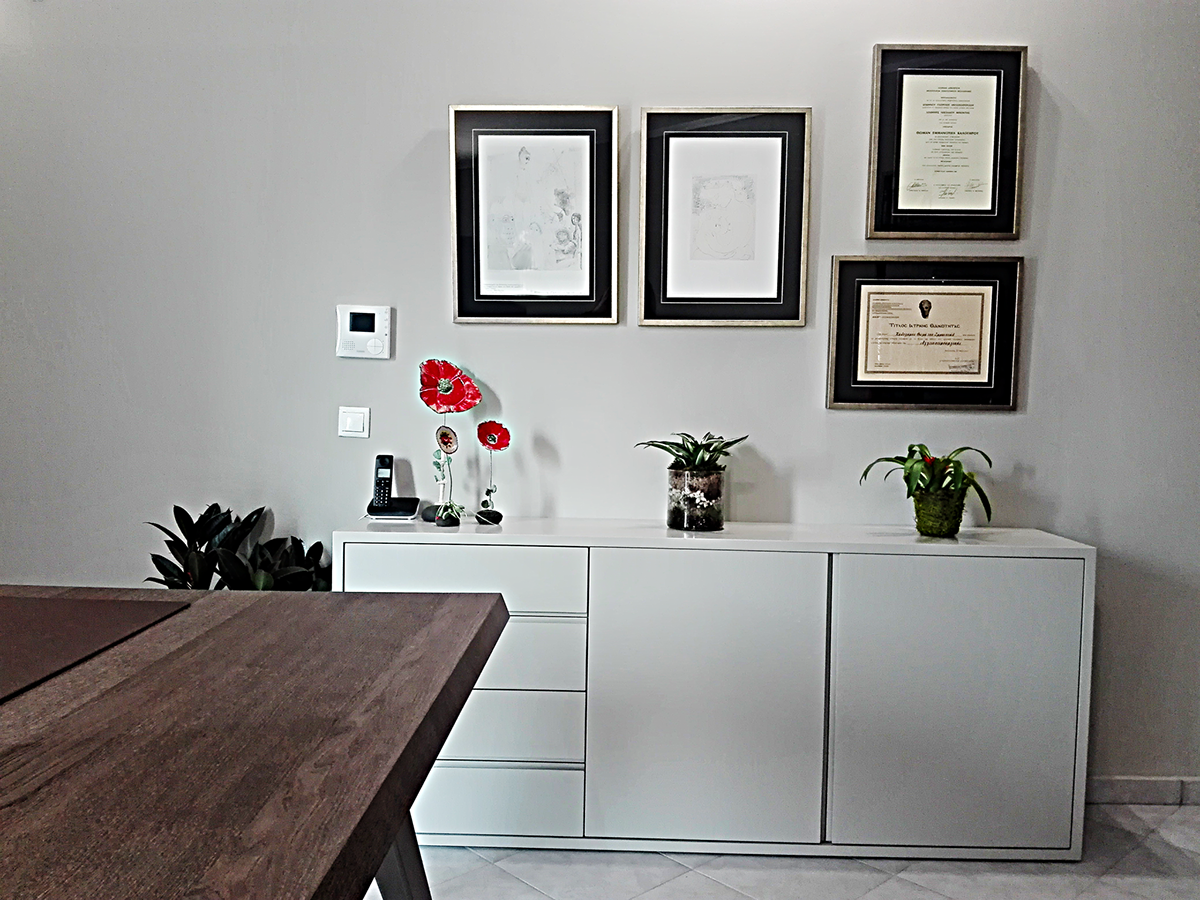 Square Design Interiors - SURGEON'S & VASCULAR SURGEON'S PRIVATE PRACTICE