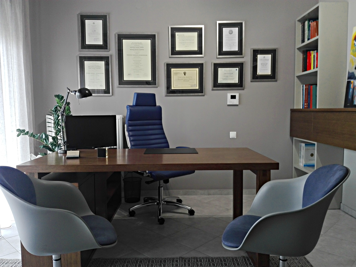 Square Design Interiors - SURGEON'S & VASCULAR SURGEON'S PRIVATE PRACTICE