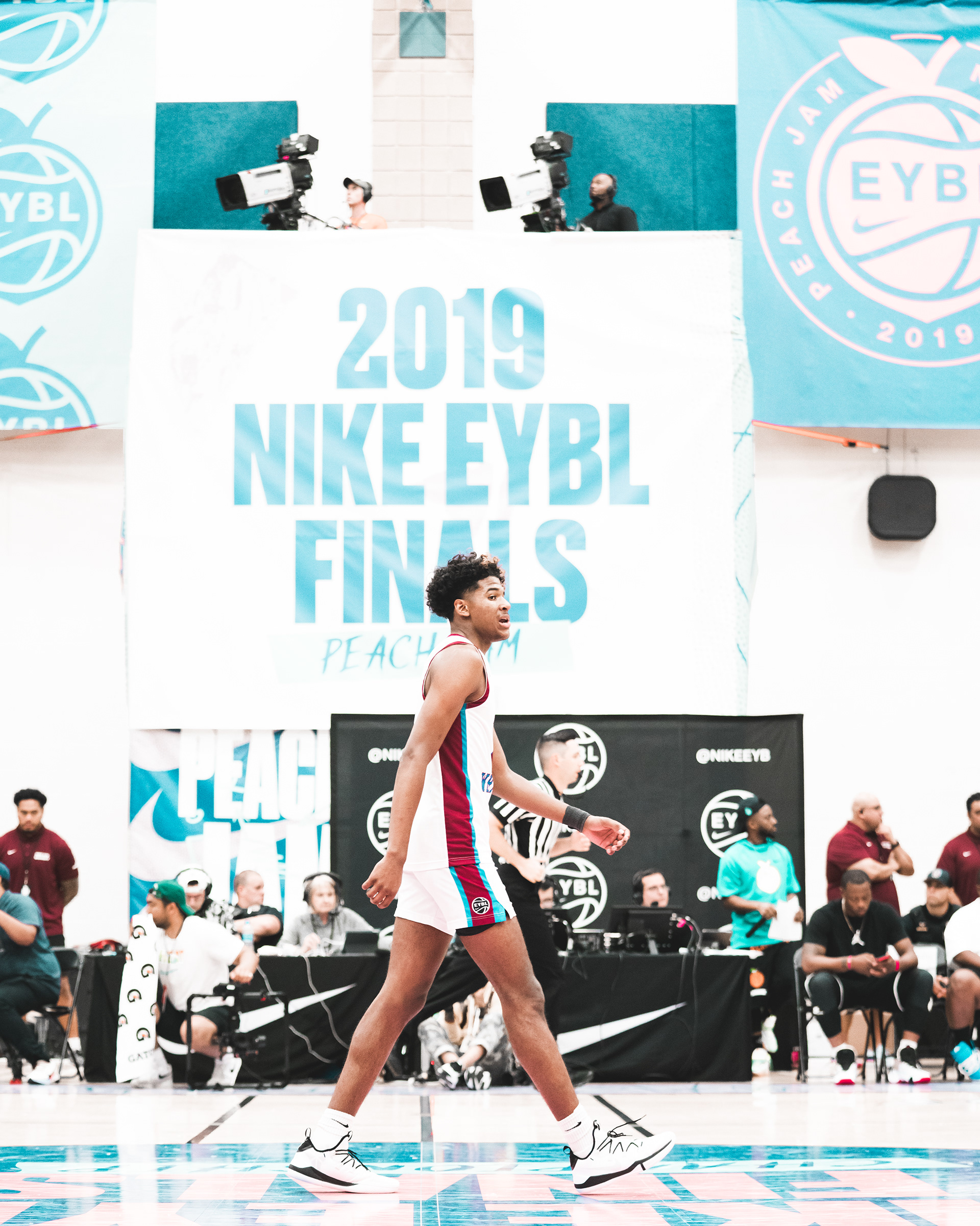 Good Looks! by Cameron Look - Nike