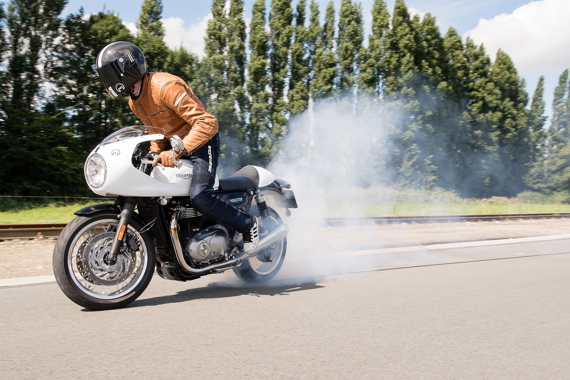 Peter Naessens Photography - MOTORCYCLE ACTION