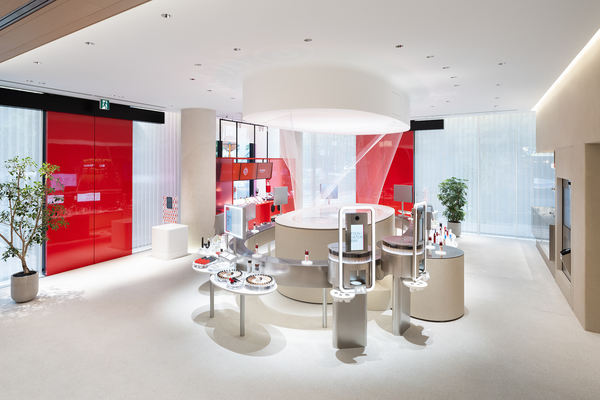 YUMI KUROTANI - SHISEIDO GLOBAL FLAGSHIP STORE