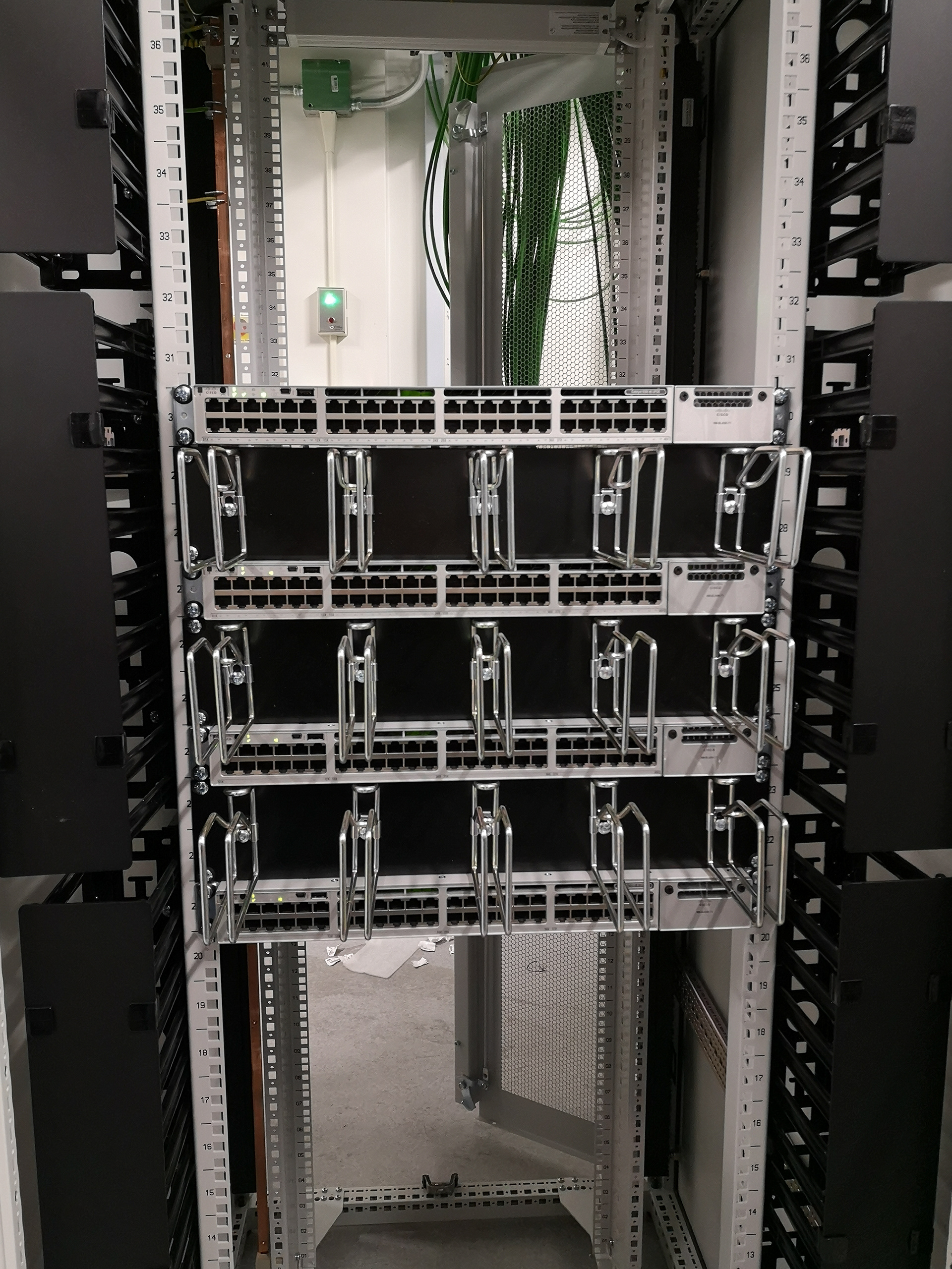 Gary Moore - Rack Install