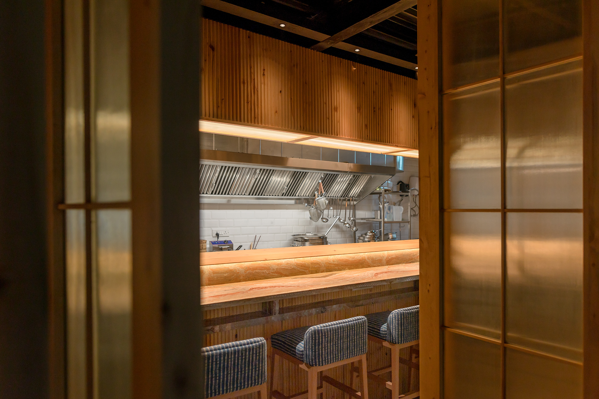 M9 Design Studio - Naru Noodle Bar